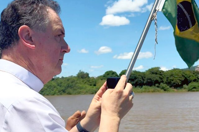 Cardeal revive trajeto dos salesianos no rio Paraguai e fica encantado ...