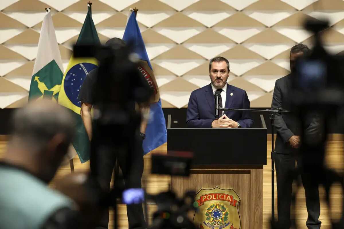 Polícia Federal investiga explosões em Brasília como ato terrorista ...