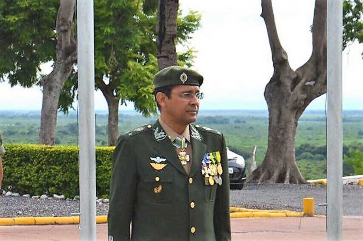 "Obrigação do Exército é garantir a soberania com ações voltadas para a ...