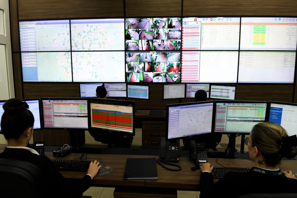 Centro de Monitoramento funciona em 245 escolas da Rede Estadual de ...